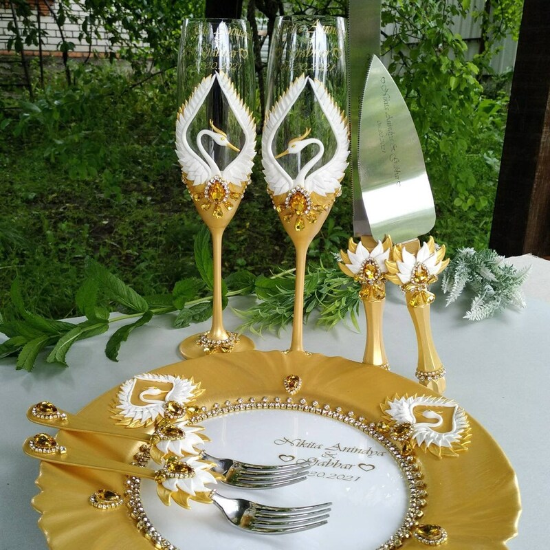 Wedding Cake Plate - Etsy