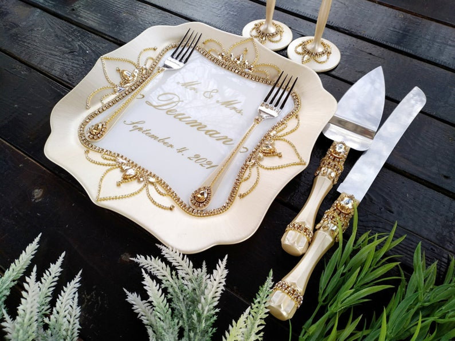 Flutes and Cake Server Set With Crystals Gold Wedding Unity | Etsy