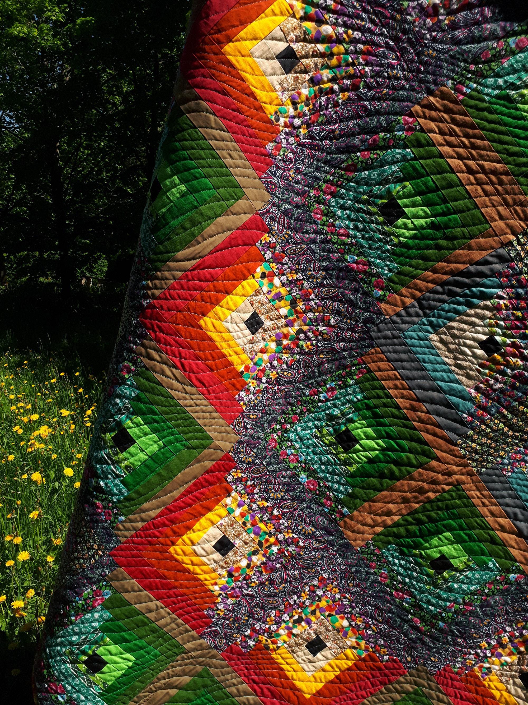 Flower Log Cabin Quilt for Sale Bright Farmhouse Quilt Large Multicolor ...