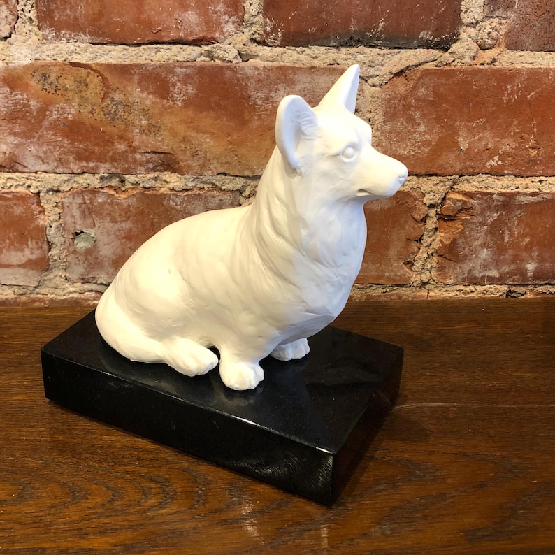 Corgi Figurine - Etsy