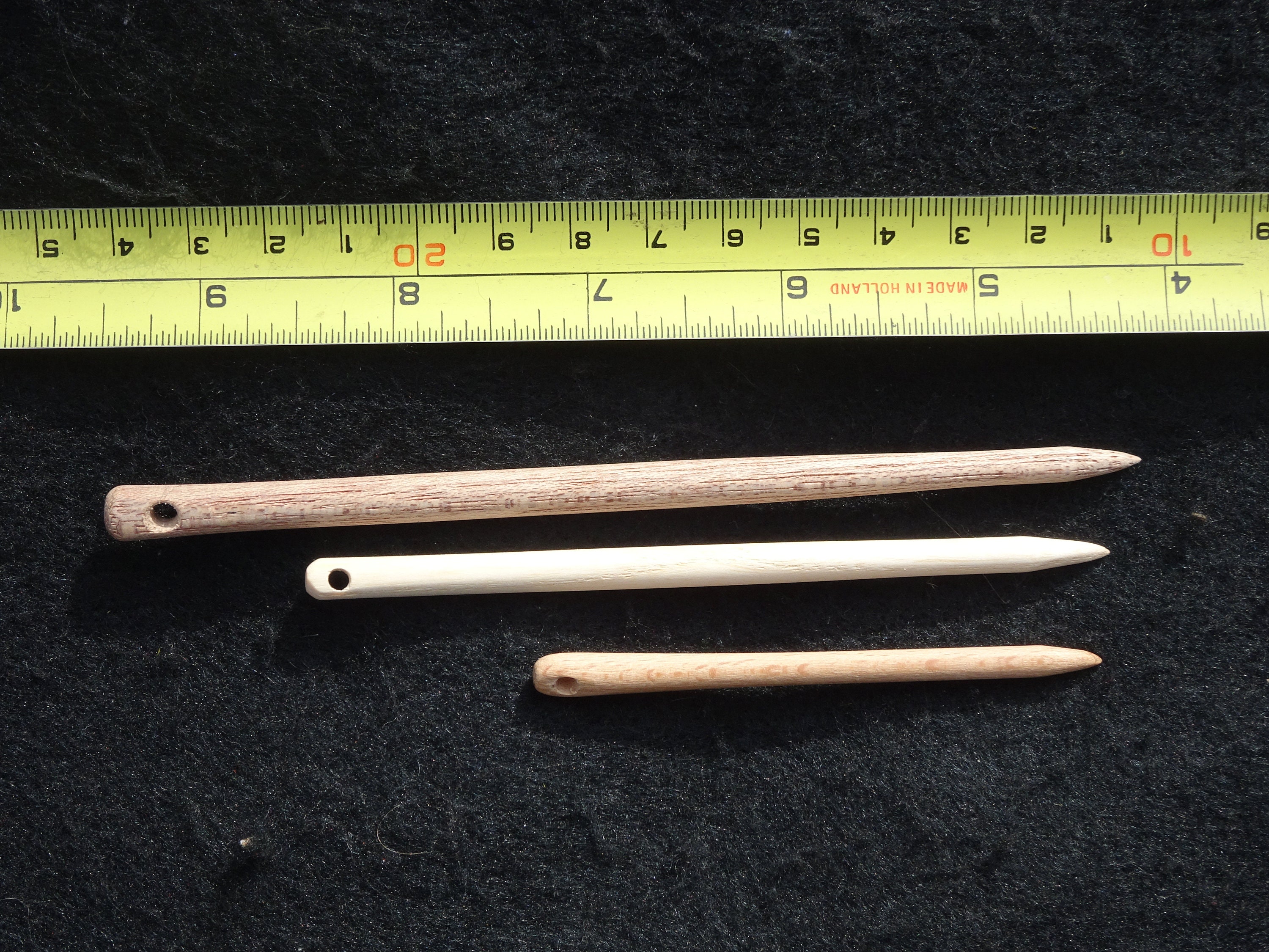 Medium Wooden Needle - Etsy