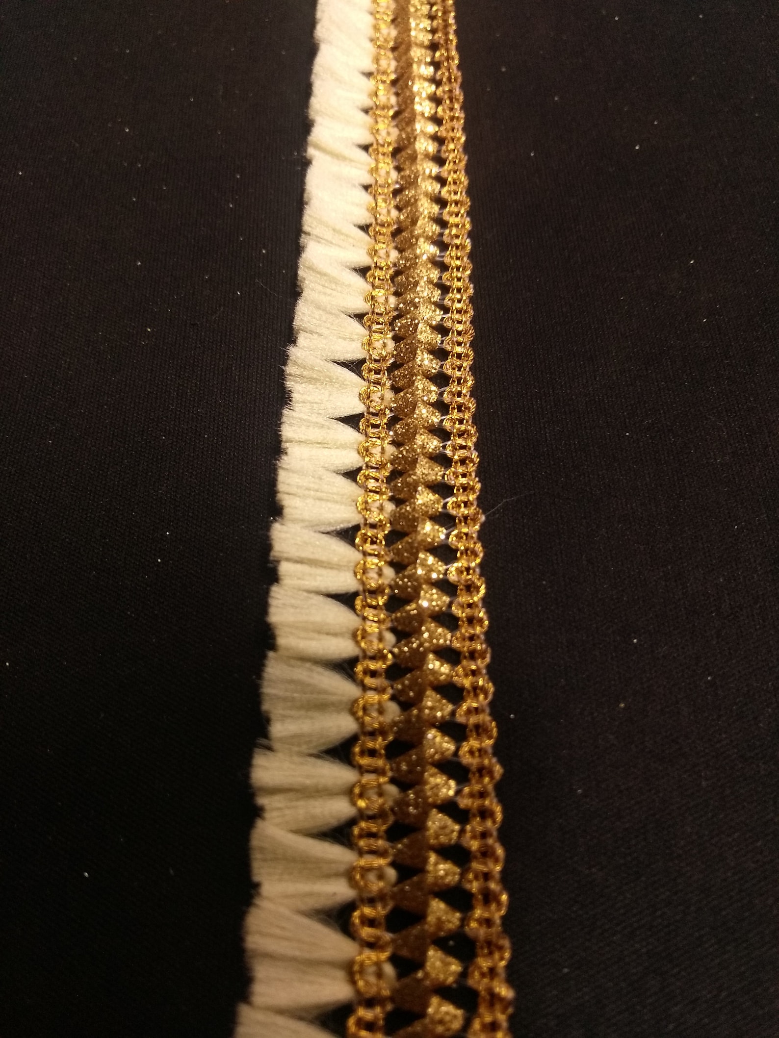 Gold & Ivory Tassel Fringe Lace Trim: Indian Handwork Embellishment - Etsy