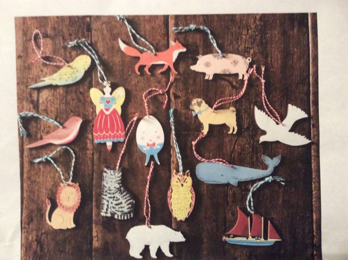 Robin Red Breast Wooden Hanging Decoration - Etsy