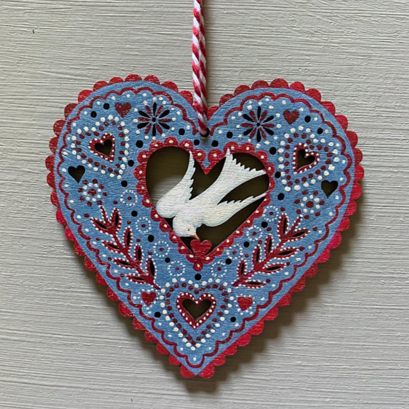 Folk Art Dove Sculpture - Etsy UK
