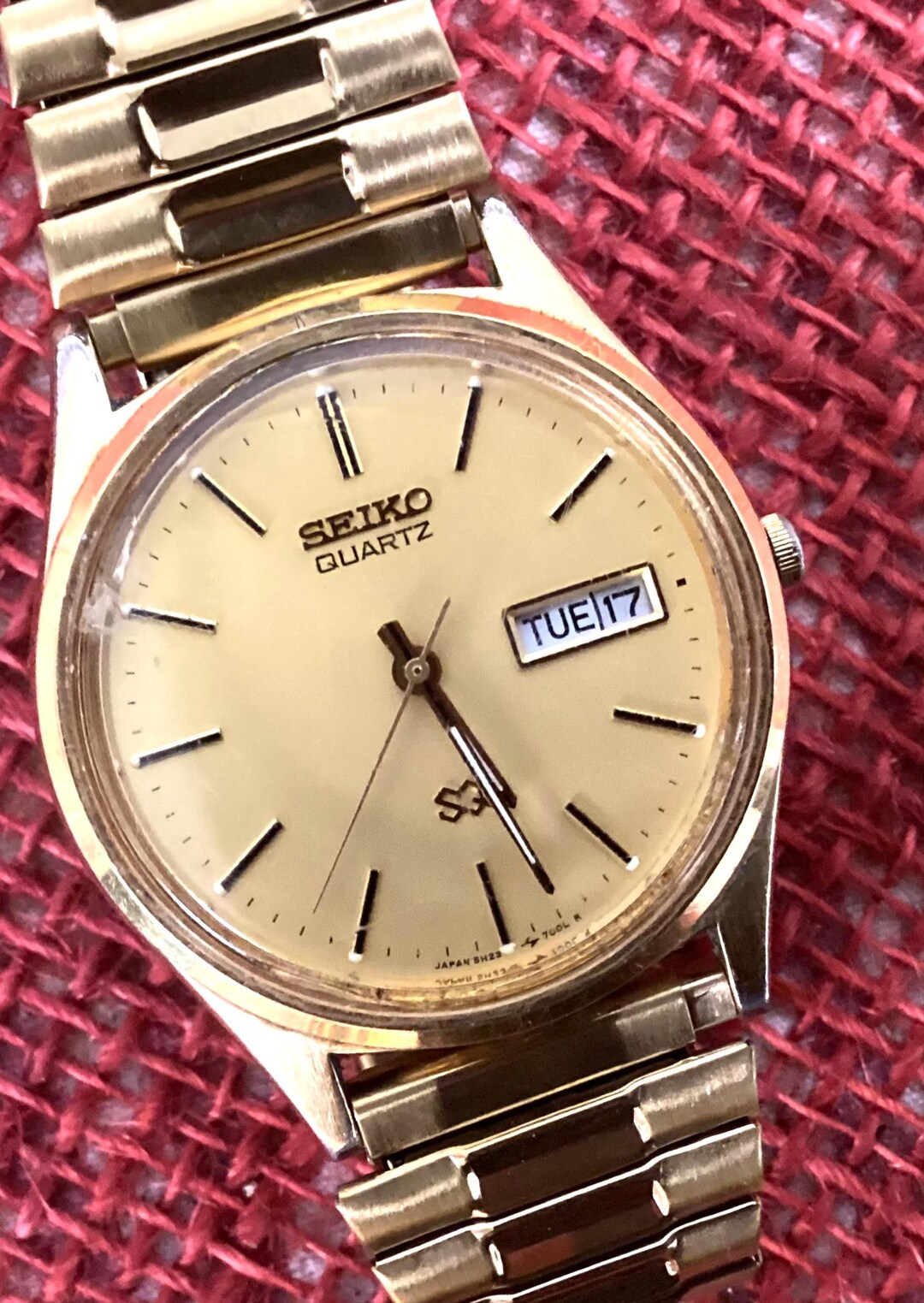 Vintage Seiko 5H23-7009 New Battery and New Flex Bracelet Runs. Ref ...