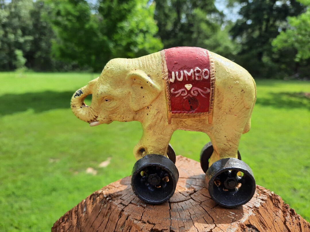 Cast Iron Jumbo Circus Elephant Pull Toy on Wheels Rollers Collectible ...