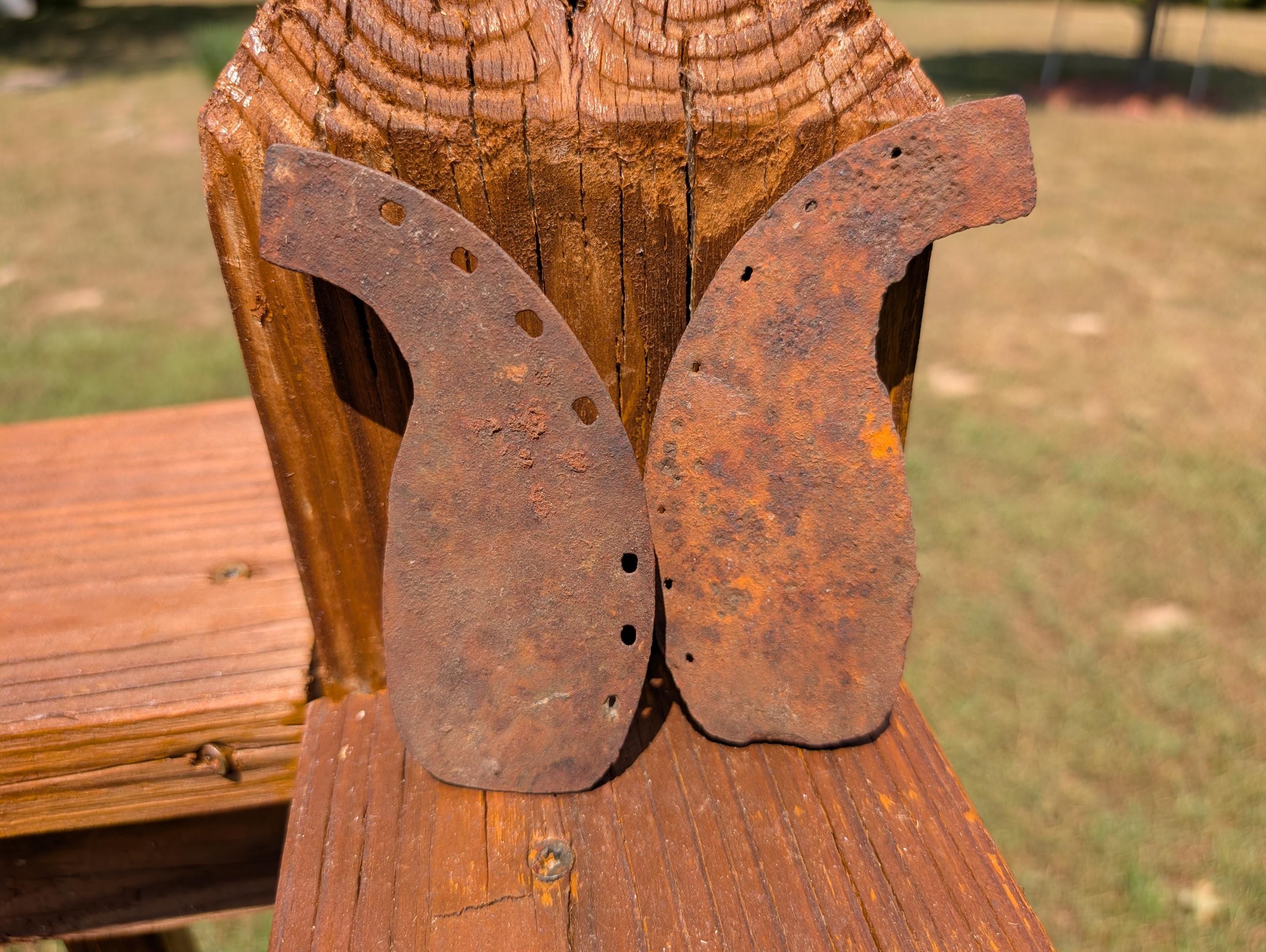 2 Ox Oxshoes Oxen Shoes or Cues Cast Iron Metal Historic Oregon Trail ...