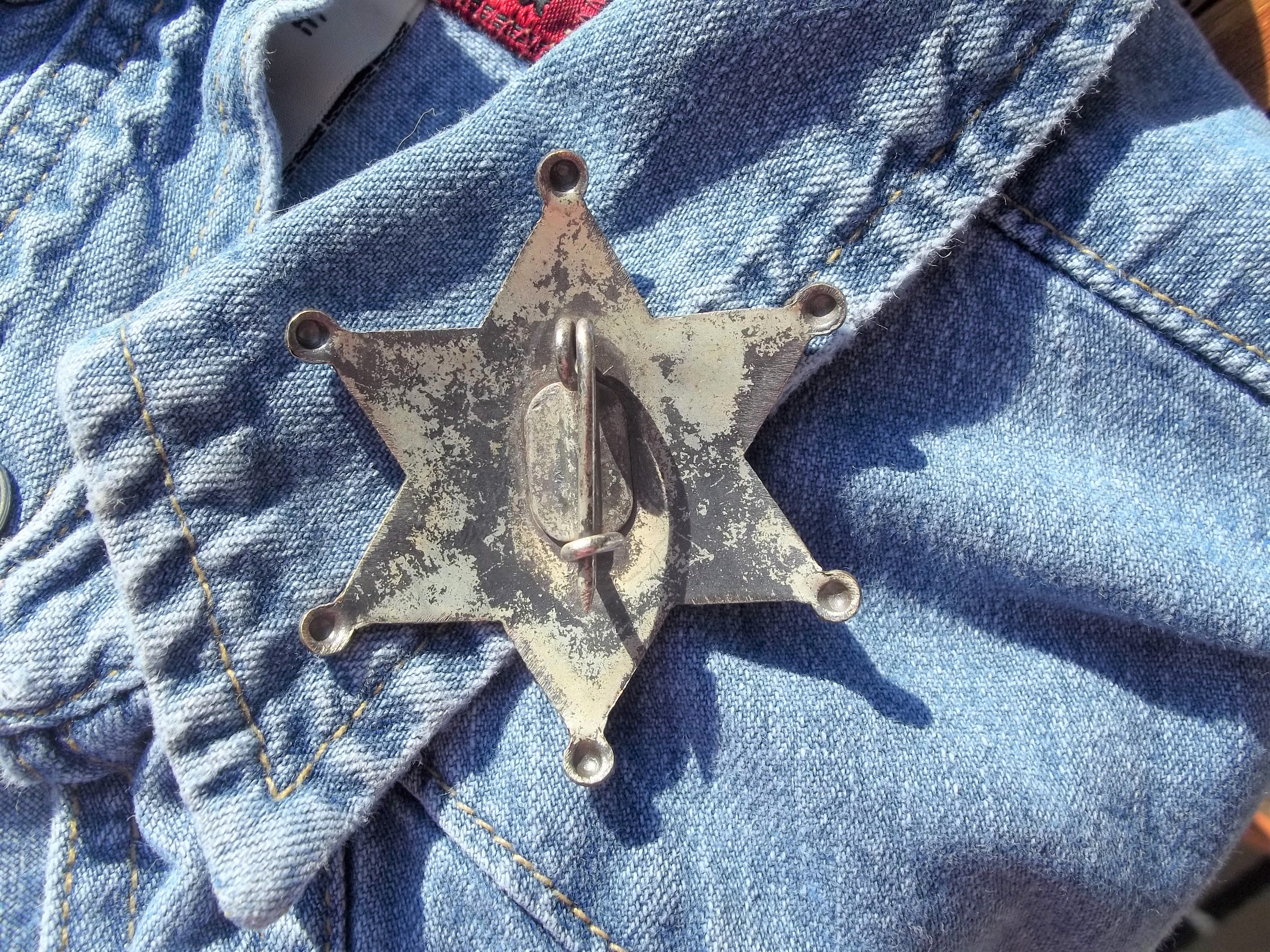 Small 6 Point Sheriff Silver Badge Pin for Men or Women Shearling ...