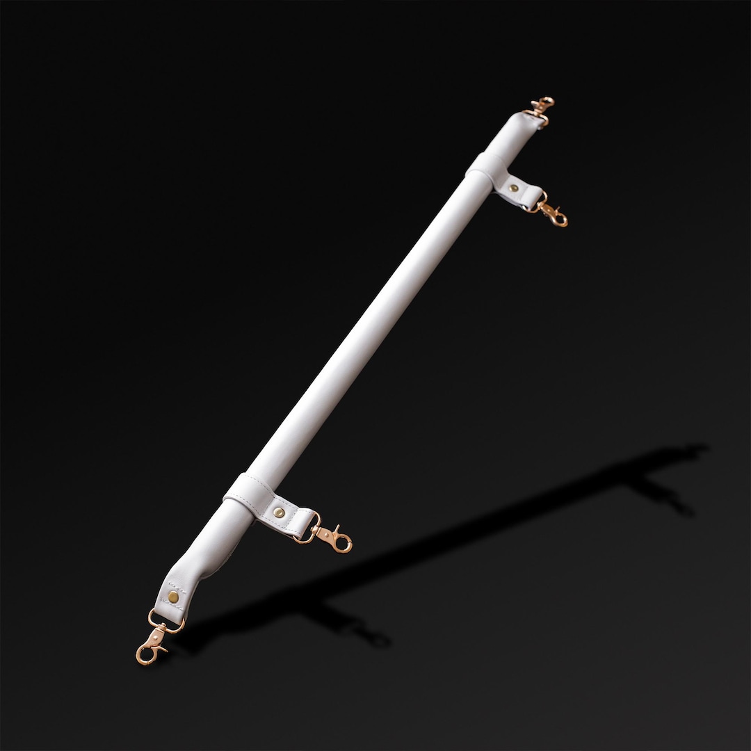 4 Point White Spreader Bar, Restraints Spreader Sets With Cuffs ...