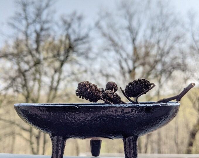 Cast Iron Oval Canoe Mini Cauldron - Etsy