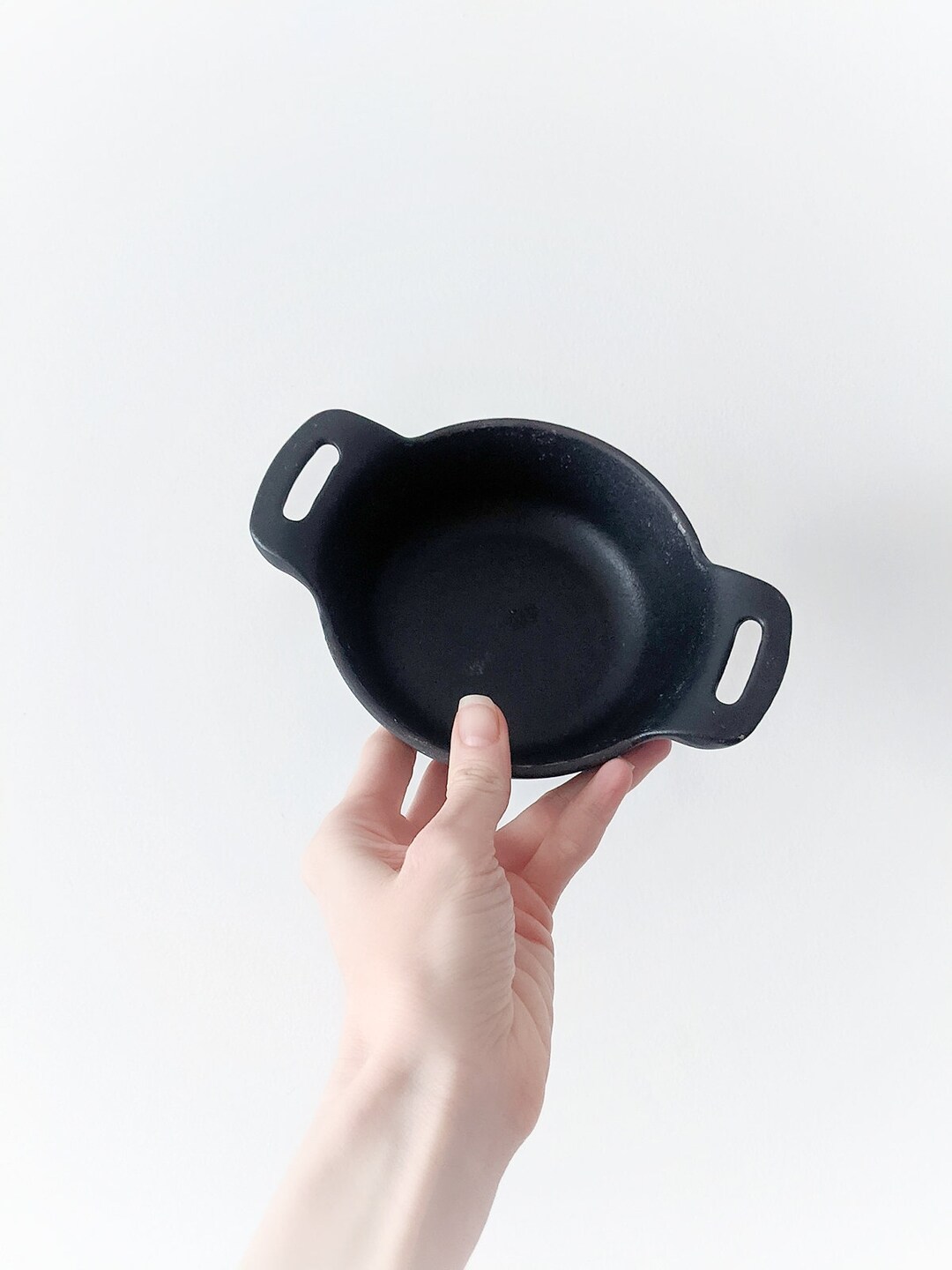 Cast Iron Mini Cauldron With Handles 5 Diameter - Etsy