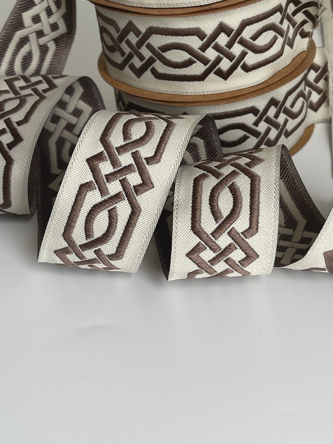 Medieval Ribbon Celtic Braid Pattern Beige and Brown Medieval Braid 35 ...