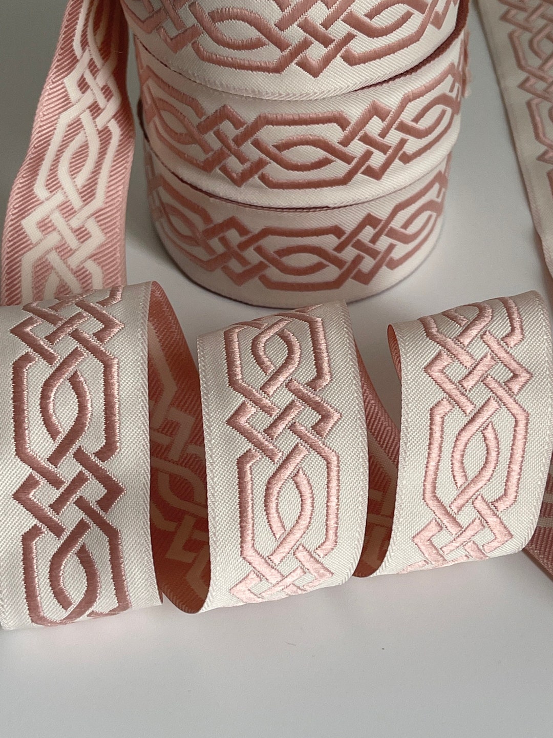 Medieval Ribbon Celtic Braid Pattern Off-white and Pink Medieval Braid ...