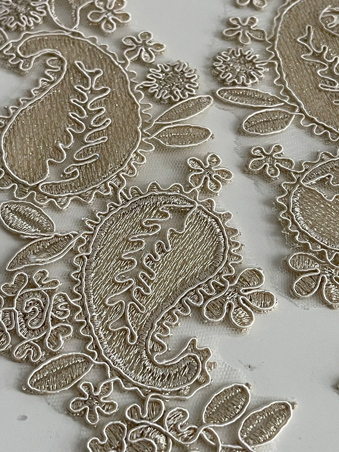 Beige or Pink Sewing Applique in Pairs Appliques to Customize Textiles ...