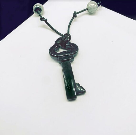 Agate Key With Three Leaf Clover, Key Pendant, Leathe… - Gem