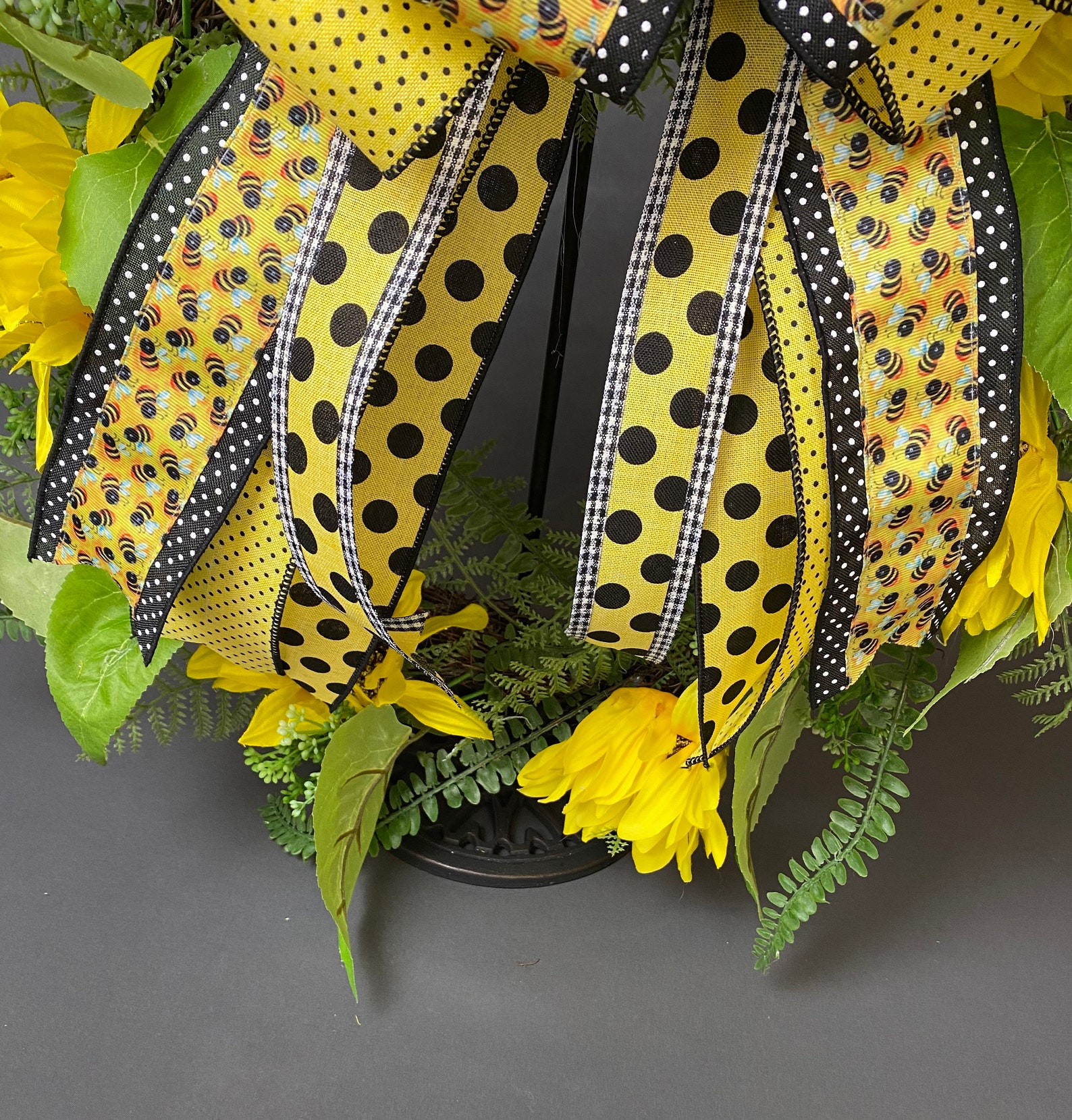 3 Bee Bows and Sign Different Bumblebee Bows Lantern Swag | Etsy