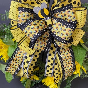 3 Bee Bows and Sign, Different Bumblebee Bows, Lantern Swag Topper Bow ...