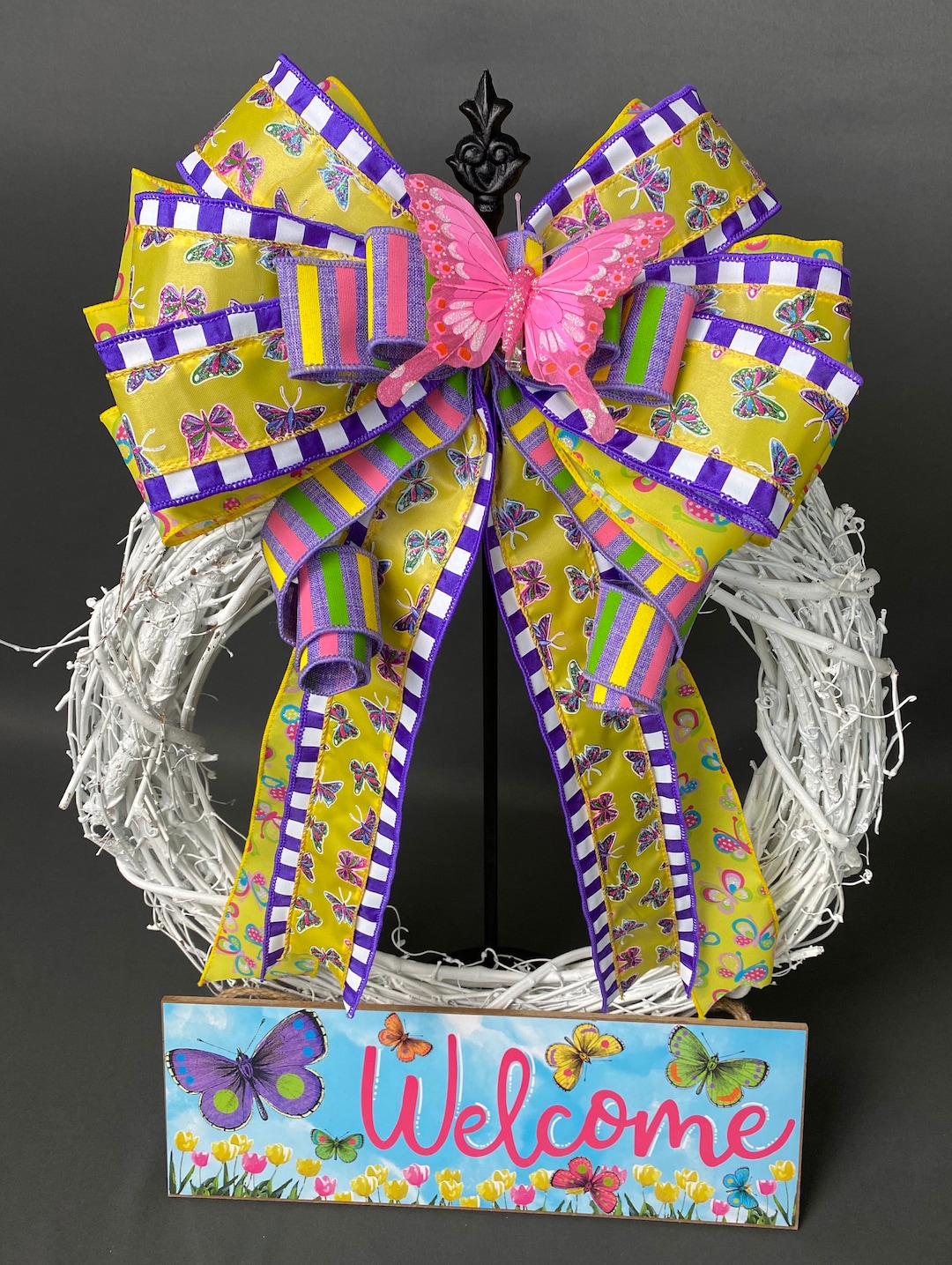 The Beautiful Butterfly Bow That Can Be Used as A Lantern Swag, as A ...