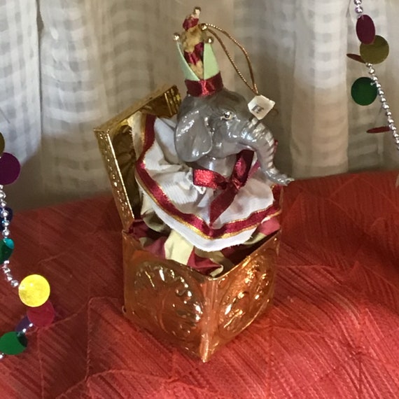 Katherines Collection Renaissance Circus Music Box by Wayne | Etsy