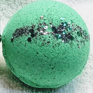 Magical World Inspired Green Bath Bomb With Snake Charm | Etsy