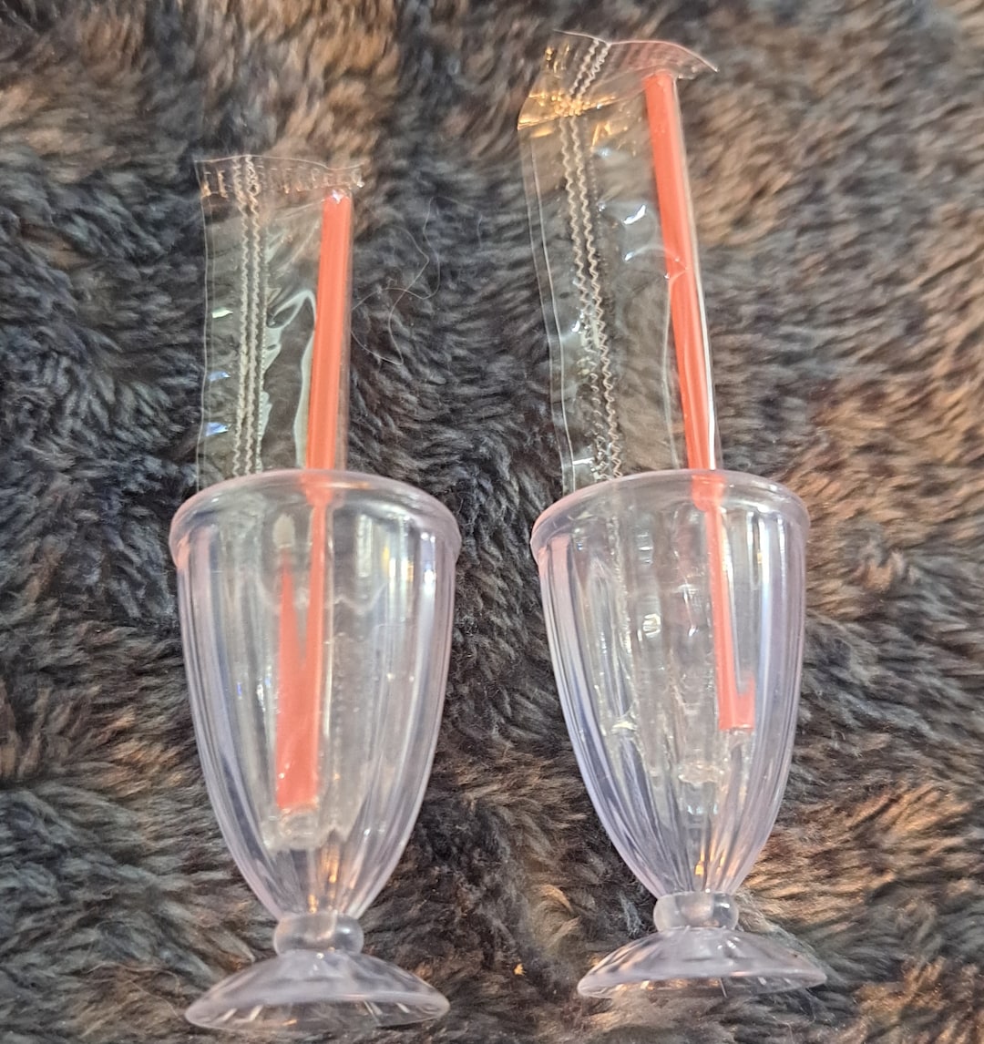 Miniverse Sundae/ Shake Glasses 2 Pack - NEW - Etsy