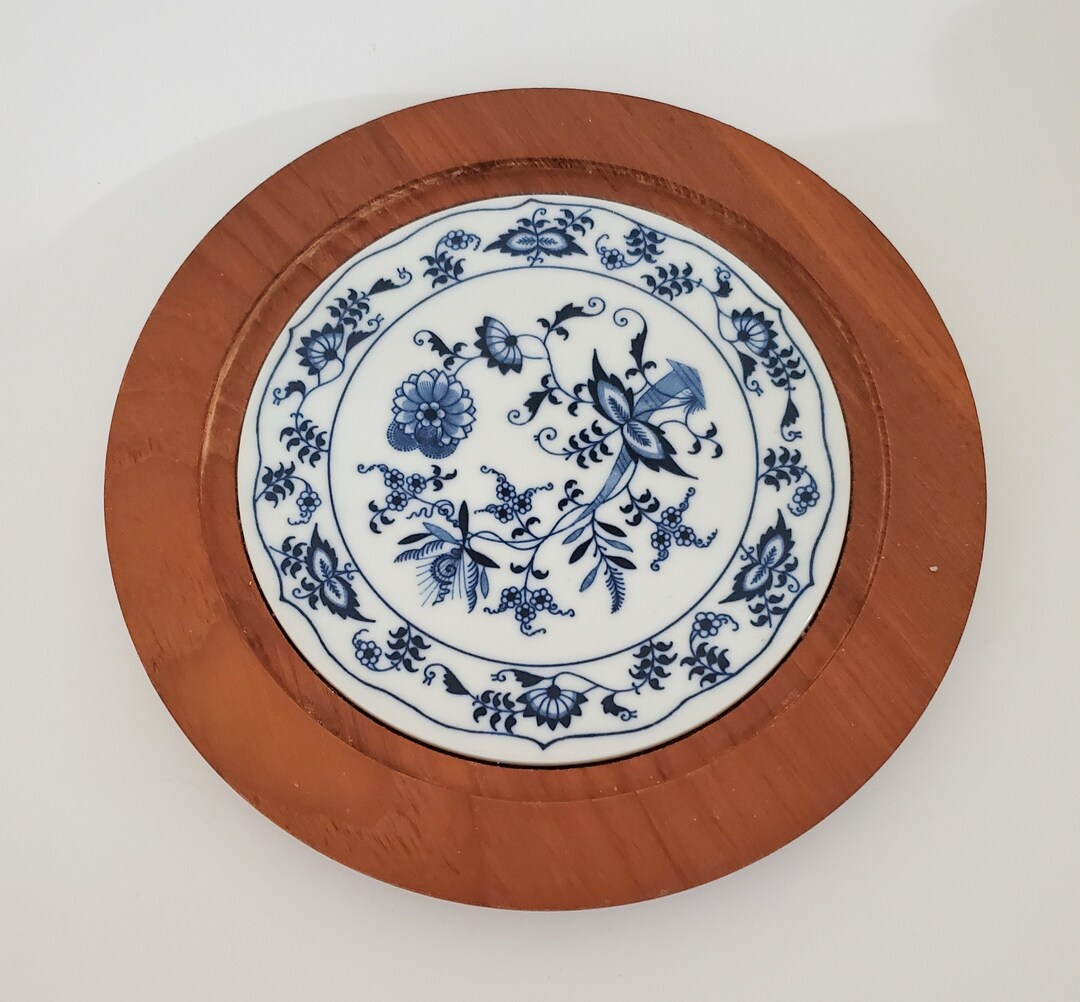 Vintage Blue Danube Cheese Dish Round Dolphin Monkey Pod Blue Onion ...