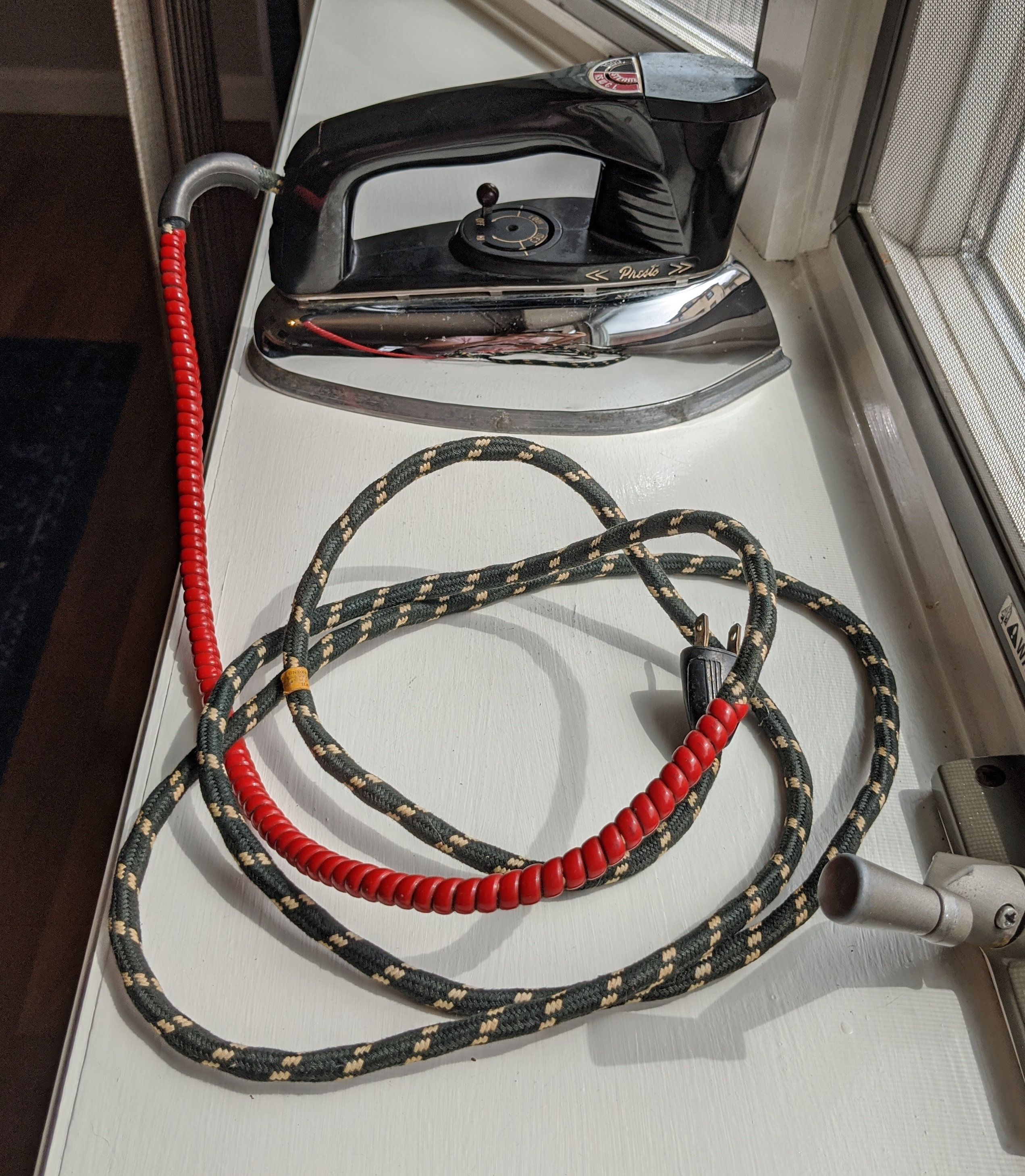 Vintage Presto Vapor-steam Iron 1950s Chrome Electric Iron | Etsy