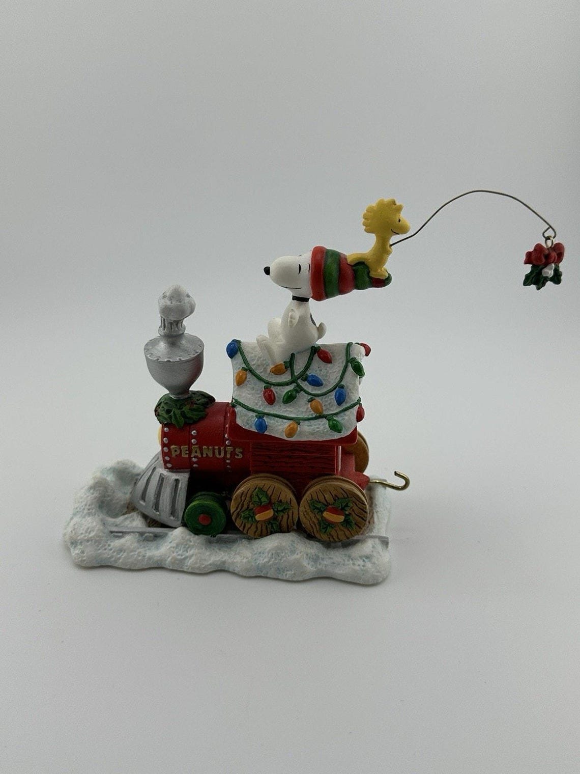 Danbury Mint Peanuts Christmas Train COA Snoopy, Linus, Lucy, CB, Sally ...