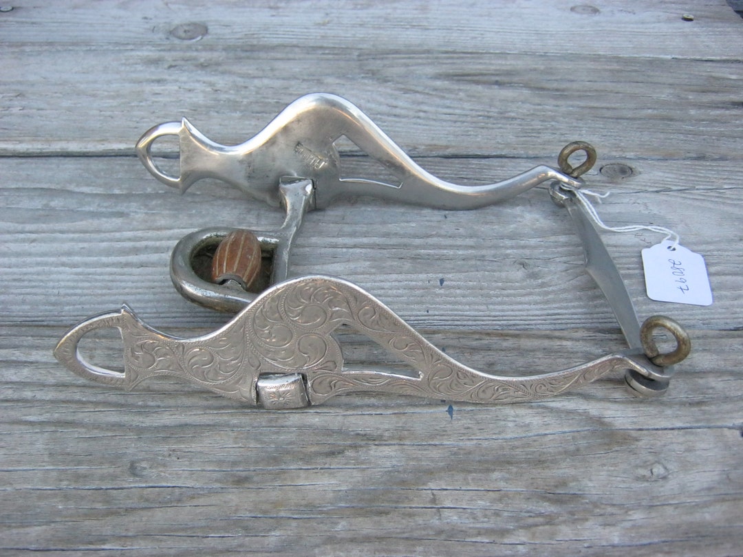 FLEMING Engraved Sterling Silver Copper Hooded Roller Show Bit 28096 - Etsy