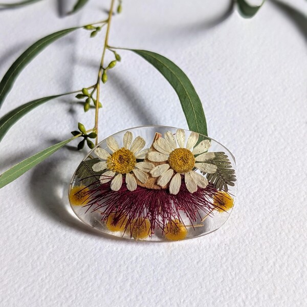 Wattle Brooch - Etsy Australia