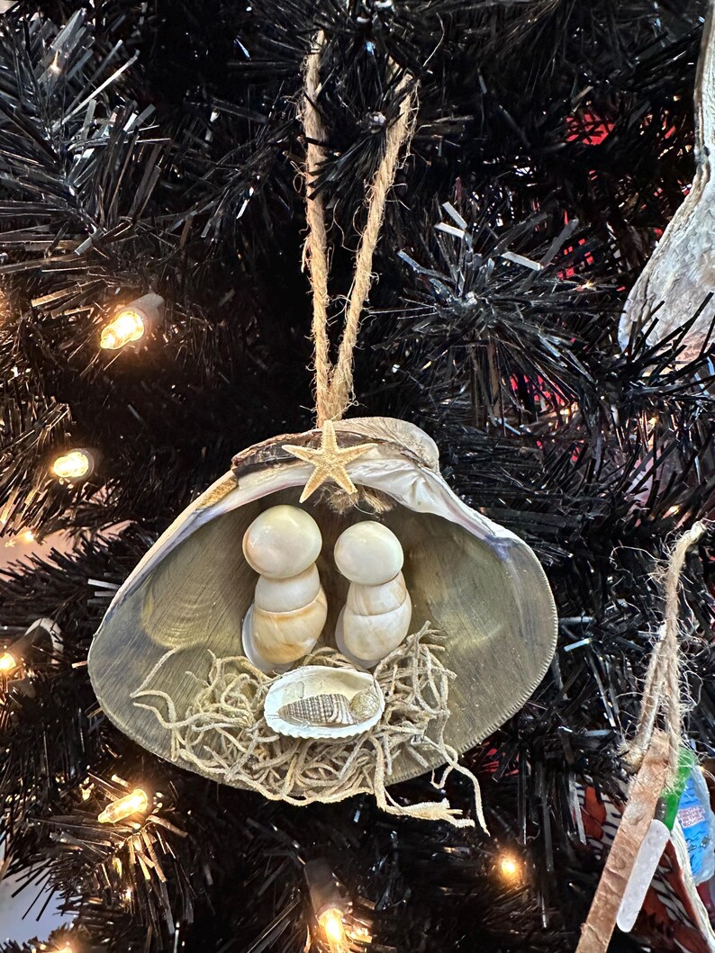 Large Clam Shell Nativity Scene Ornament - Etsy