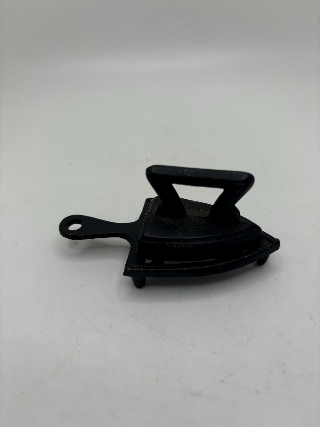 Vintage Miniature Cast Iron- Iron and Matching Trivet - Etsy