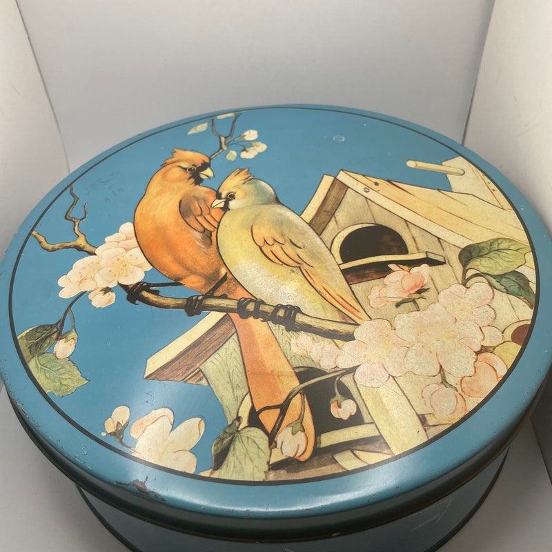 Tin With Birds - Etsy