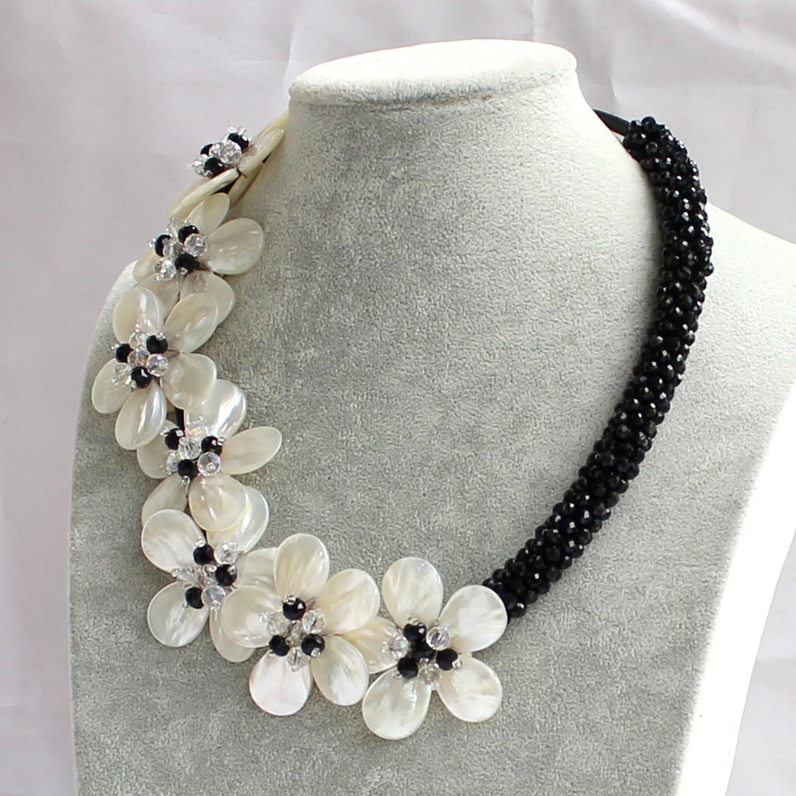 18'' Natural White Baroque Shell Flower With Pearl | Etsy