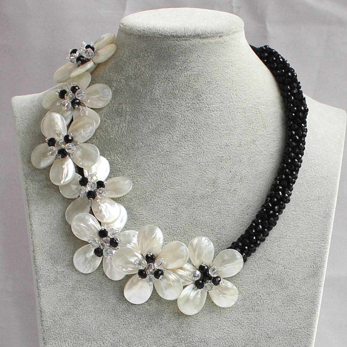 18'' Natural White Baroque Shell Flower With Pearl | Etsy