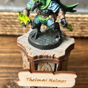 Custom DND Character Display Pedestals ~ Dnd Player Gifts ~ Dnd ...