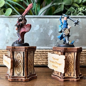 Custom DND Character Display Pedestals ~ Dnd Player Gifts ~ Dnd ...