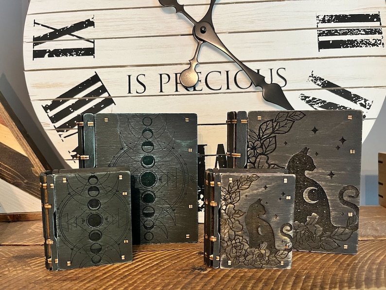 Sliding Dice Tome With Custom Engraving and Foam Insert - Etsy