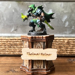 Custom DND Character Display Pedestals ~ Dnd Player Gifts ~ Dnd ...