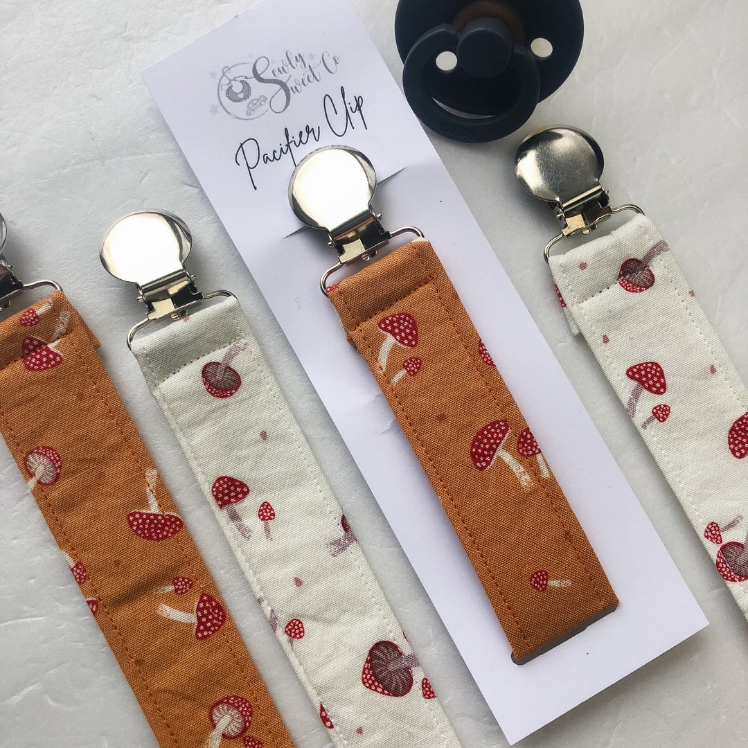 Mushroom Pacifier Clip, Mushroom Baby Gift, Pacifier Holder, Woodland ...