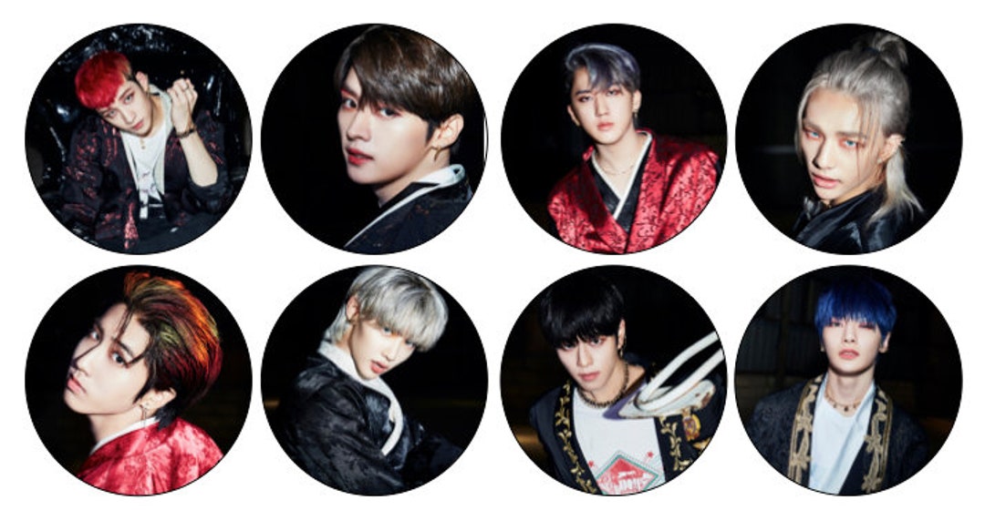IN LIFE Buttons (kpop Buttons) SKZ - Etsy