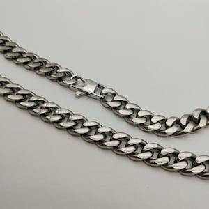 10.5 Mm Wide Solid Titanium Chain Necklace Large Size Curb Link Style ...