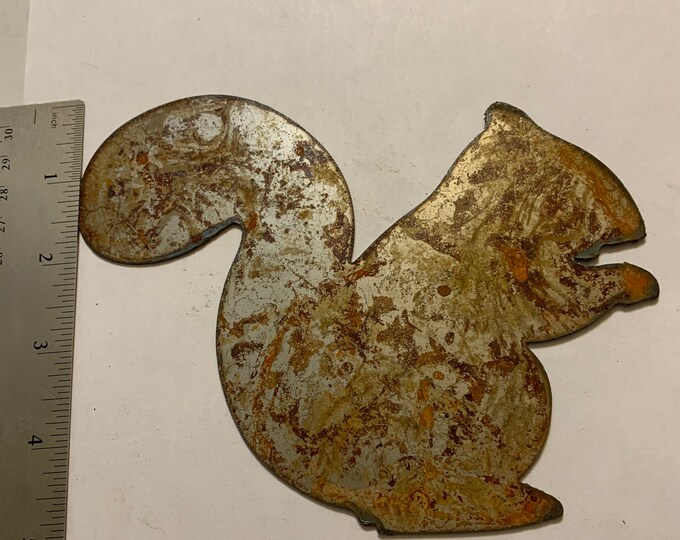 5” Rusty Metal Squirrel - Etsy