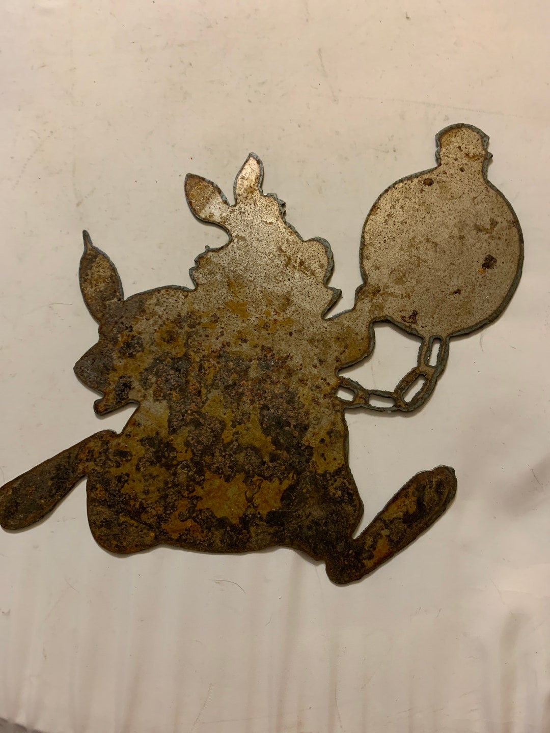 Rusty Metal Alice White Rabbit - Etsy