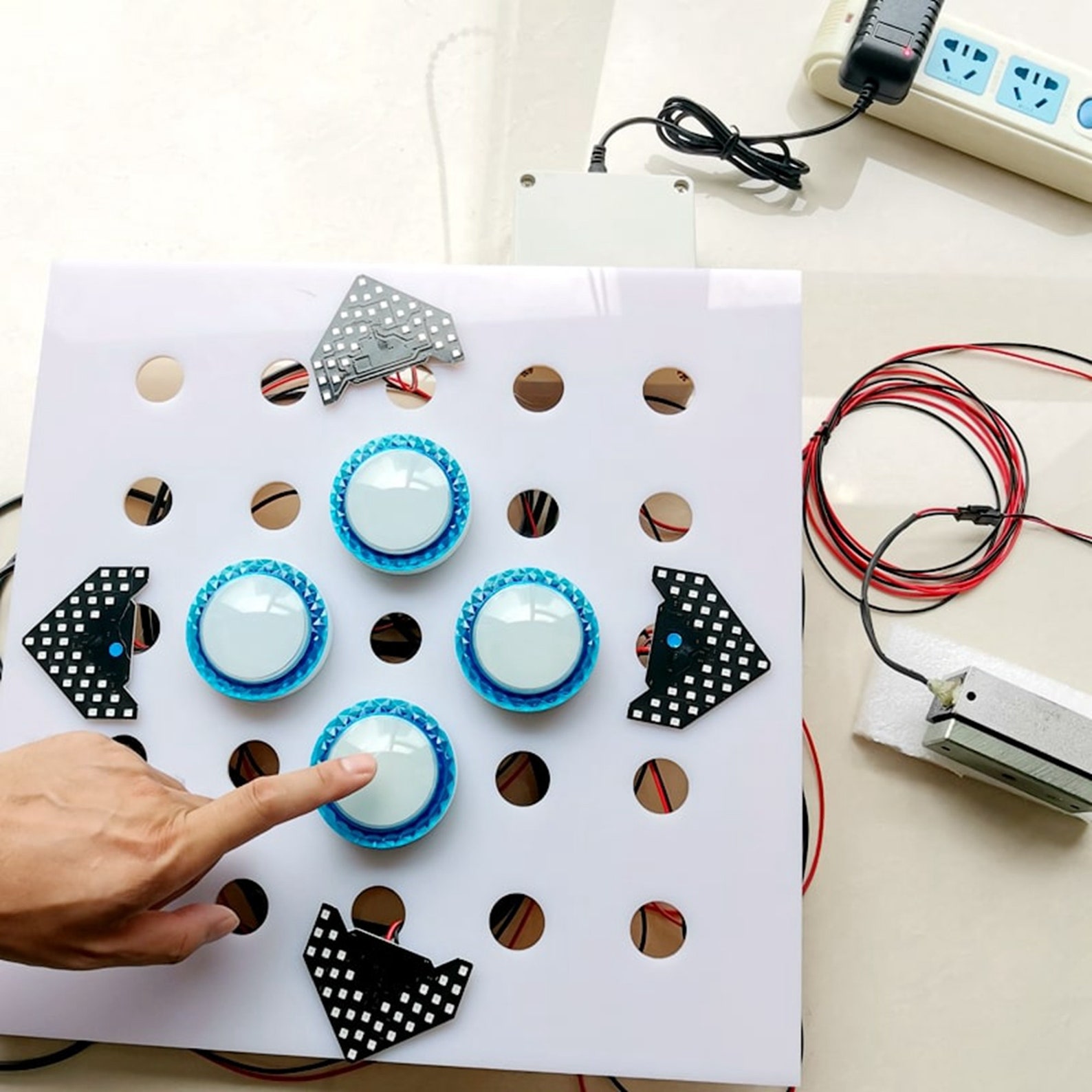 Guiding Lights Detective Puzzle for Escape Room Game, Valued Game ...