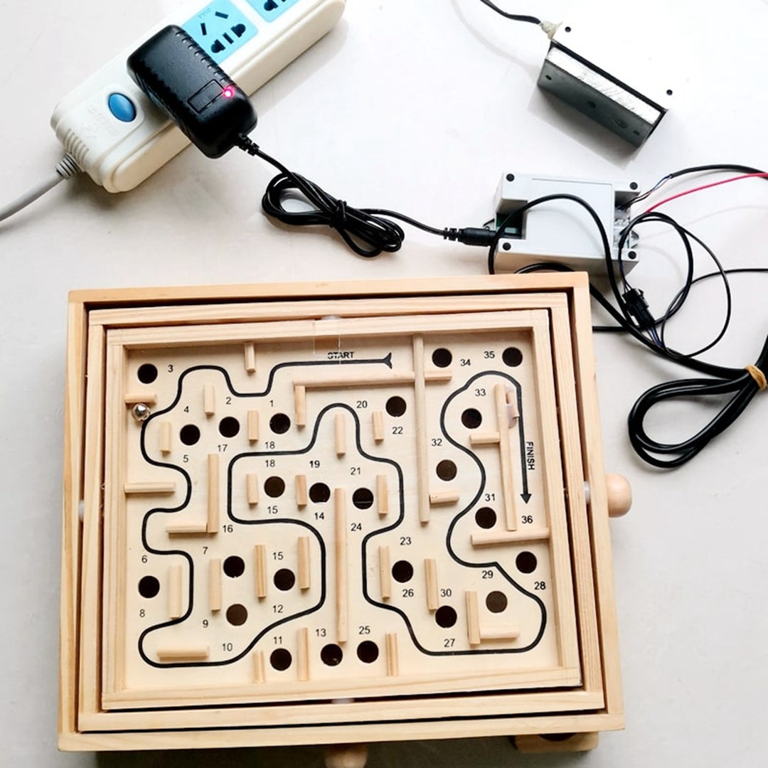 Real Escape Game and Fun Party Game Puzzle, Wooden Marble Maze Prop ...