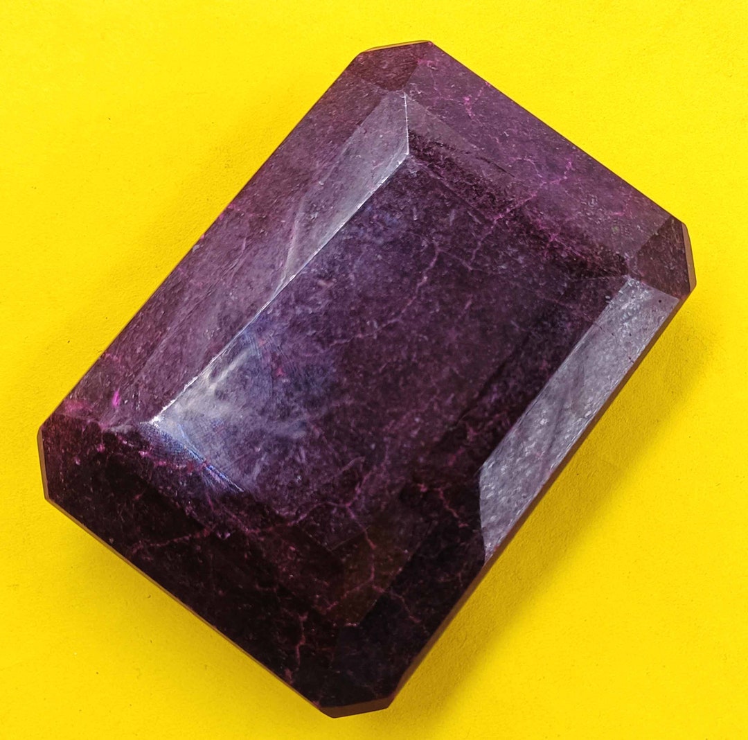 Ruby Mind-blowing 3150 Ct Untreated/unheated Natural Red Ruby Emerald ...
