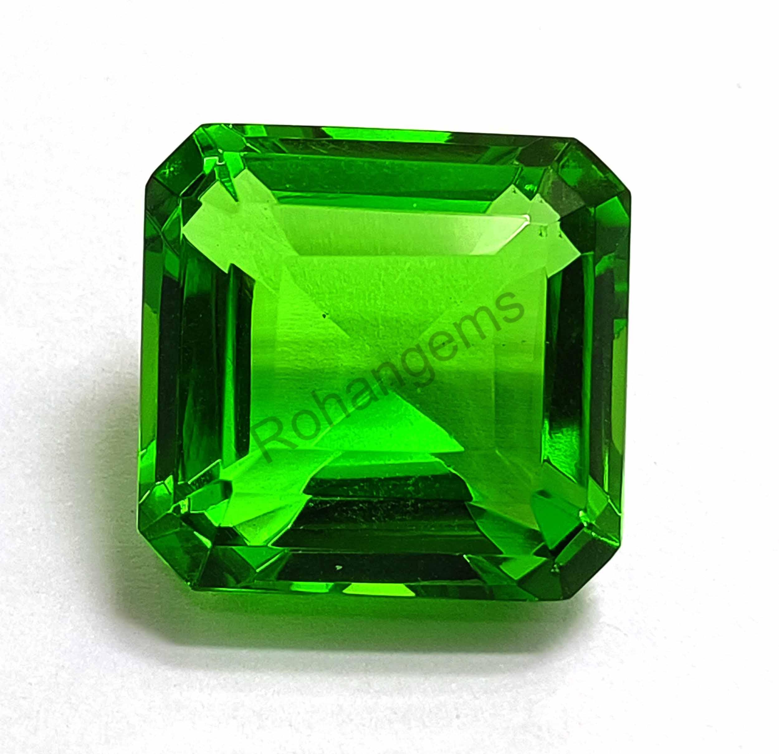 Green Emerald Natural Shiny Transparent 28.85 Ct Certified Faceted ...