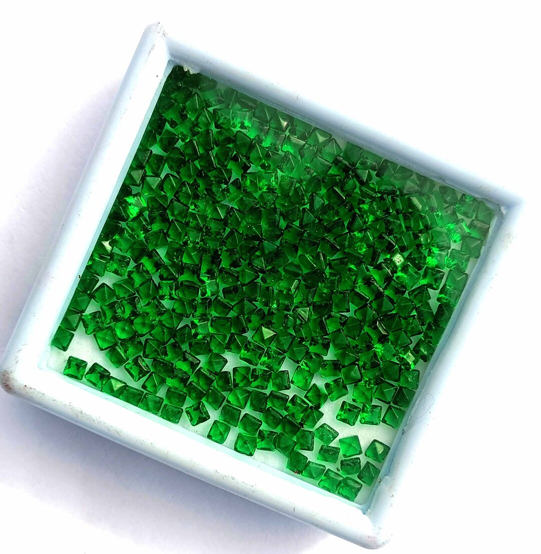 Emerald Untreated/unheated Attractive Piece Green Emerald 50 Pcs ...