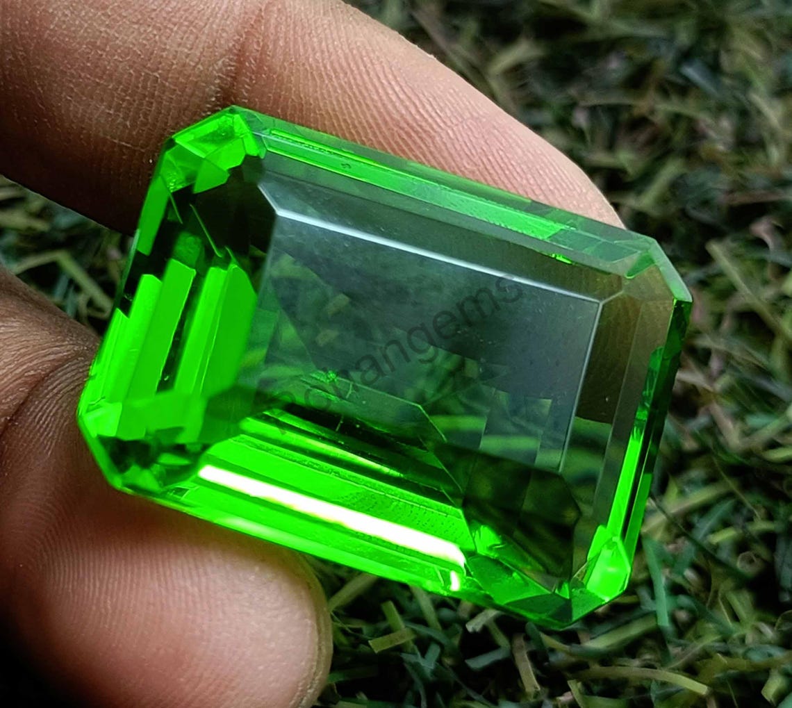 Green Emerald Natural Superior Quality 68.35 Ct Certified Faceted ...
